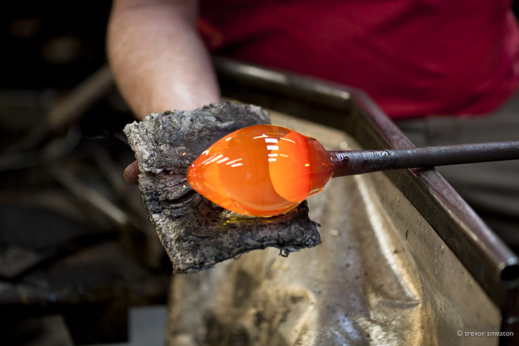 MIT Glass Lab: Where Art Meets Science - Arts at MIT