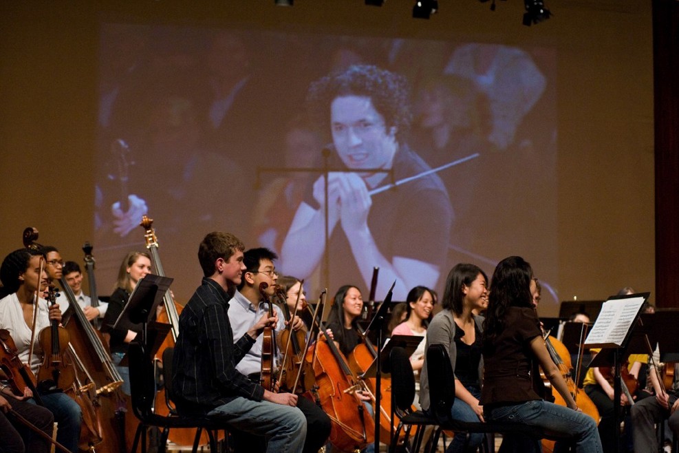 Gustavo Dudamel Receives the 2010 Eugene McDermott Award in the Arts